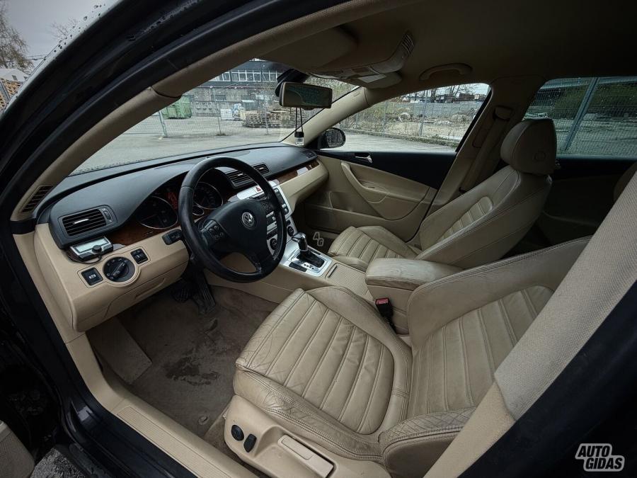 Brown Volkswagen Passat 2007 in Siauliai, with an engine capacity of 2.00 L and mileage of 364 thousand km for 1499 €, photo 8 on AUTOMOTO.COM.LV