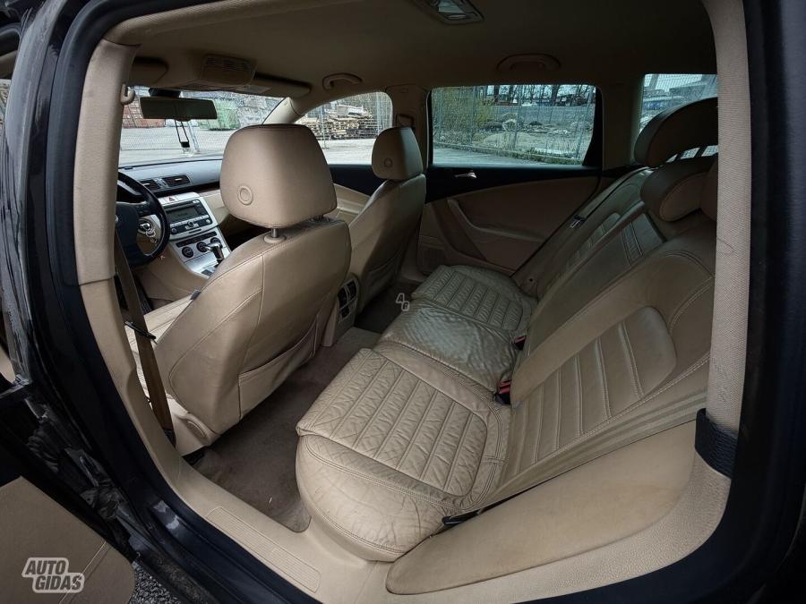 Brown Volkswagen Passat 2007 in Siauliai, with an engine capacity of 2.00 L and mileage of 364 thousand km for 1499 €, photo 9 on AUTOMOTO.COM.LV