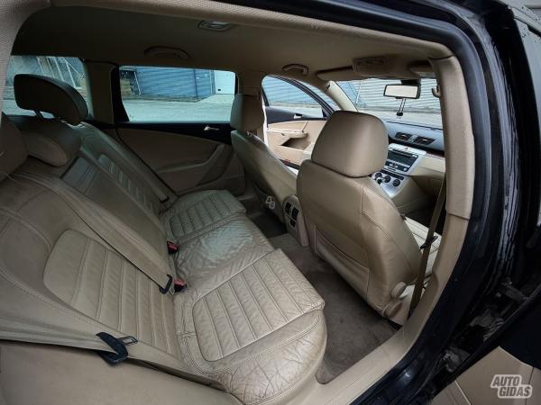 Brown Volkswagen Passat 2007 in Siauliai, with an engine capacity of 2.00 L and mileage of 364 thousand km for 1499 €, photo 9 on AUTOMOTO.COM.LV