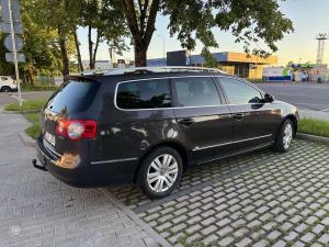 Brūns Volkswagen Passat 2007 Kauņa, ar dzinēja tilpumu 1.97 L un nobraukumu 365 tūkst. km par 1800 €, foto 3 vietnē AUTOMOTO.COM.LV