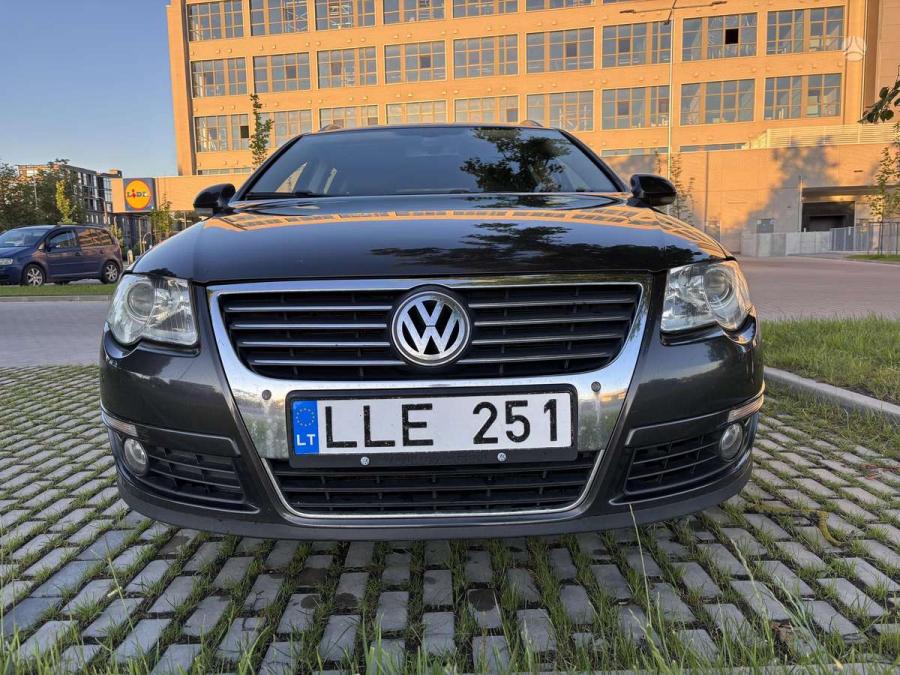 Brūns Volkswagen Passat 2007 Kauņa, ar dzinēja tilpumu 1.97 L un nobraukumu 365 tūkst. km par 1800 €, foto 4 vietnē AUTOMOTO.COM.LV