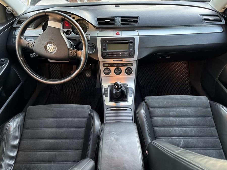 Brūns Volkswagen Passat 2007 Kauņa, ar dzinēja tilpumu 1.97 L un nobraukumu 365 tūkst. km par 1800 €, foto 10 vietnē AUTOMOTO.COM.LV