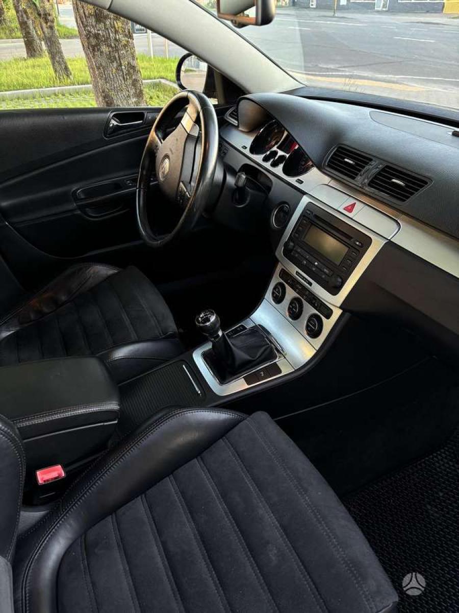 Brūns Volkswagen Passat 2007 Kauņa, ar dzinēja tilpumu 1.97 L un nobraukumu 365 tūkst. km par 1800 €, foto 11 vietnē AUTOMOTO.COM.LV