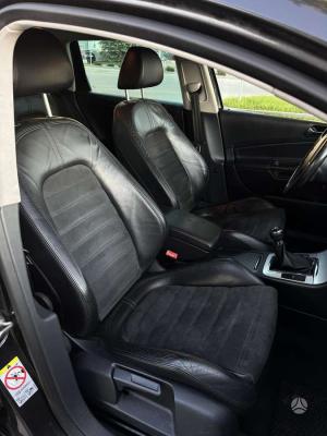 Brūns Volkswagen Passat 2007 Kauņa, ar dzinēja tilpumu 1.97 L un nobraukumu 365 tūkst. km par 1800 €, foto 12 vietnē AUTOMOTO.COM.LV