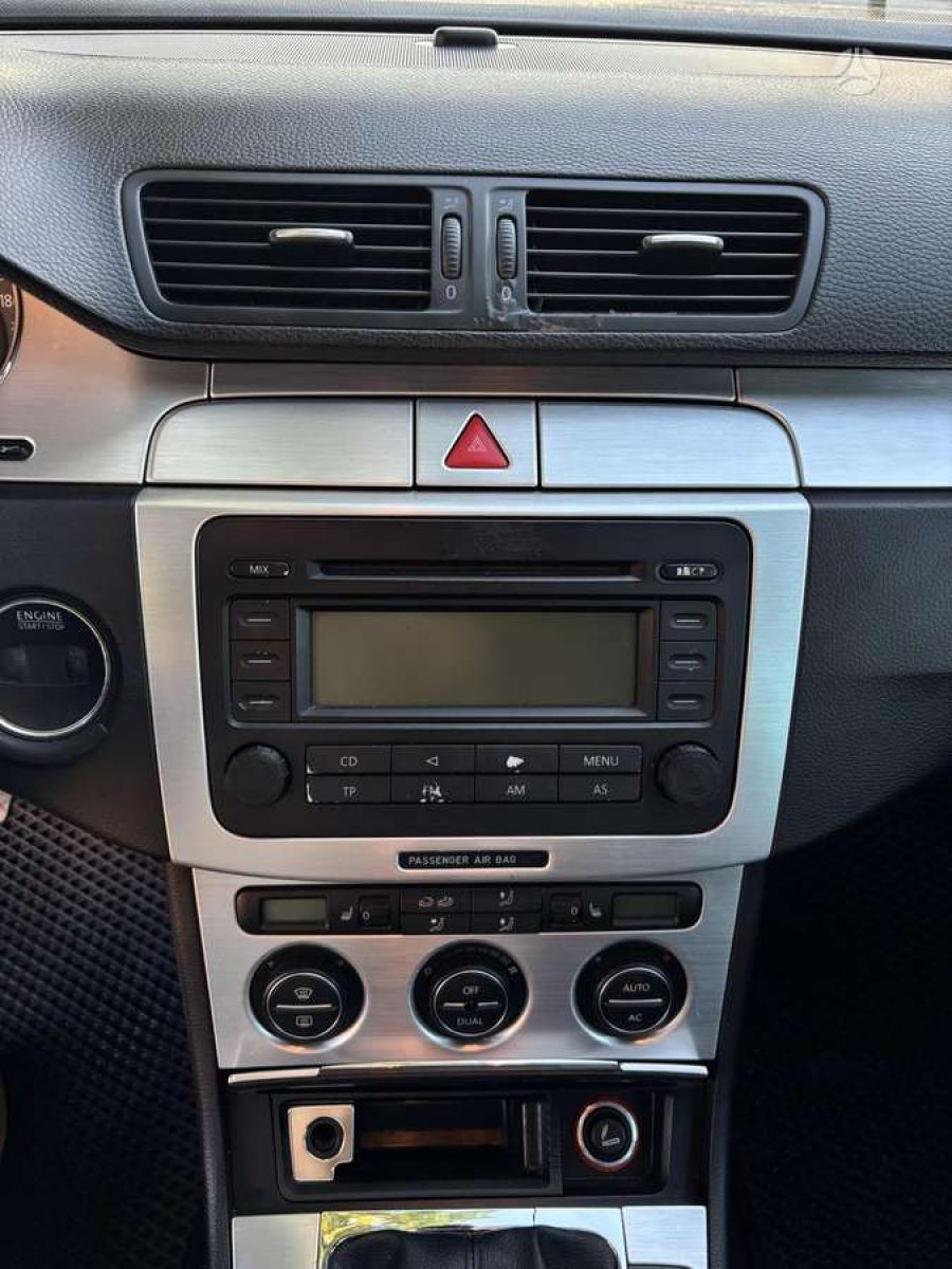 Brūns Volkswagen Passat 2007 Kauņa, ar dzinēja tilpumu 1.97 L un nobraukumu 365 tūkst. km par 1800 €, foto 13 vietnē AUTOMOTO.COM.LV