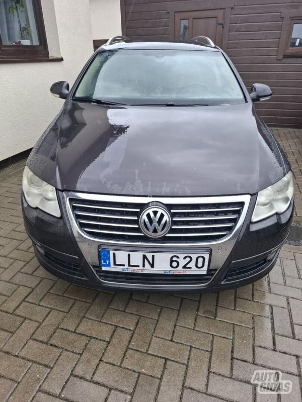 Brown Volkswagen Passat 2007 in Klaipeda, with an engine capacity of 2.00 L and mileage of 253 thousand km for 2150 €, photo 3 on AUTOMOTO.COM.LV