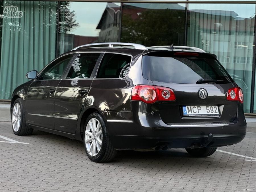 Brown Volkswagen Passat 2007 in Kaunas, with an engine capacity of 2.00 L and mileage of 297 thousand km for 2350 €, photo 6 on AUTOMOTO.COM.LV