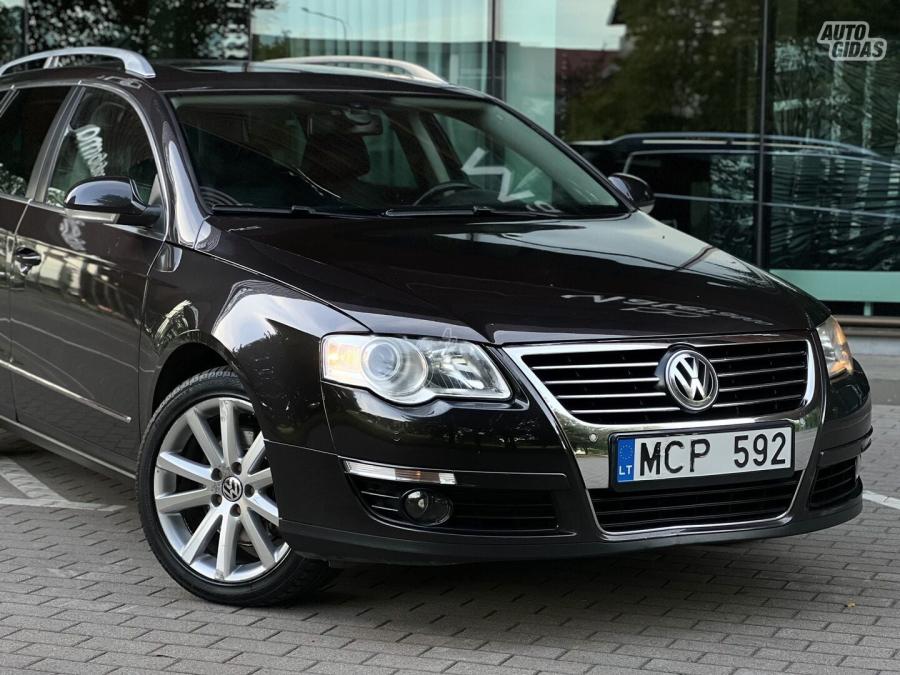 Brown Volkswagen Passat 2007 in Kaunas, with an engine capacity of 2.00 L and mileage of 297 thousand km for 2350 €, photo 12 on AUTOMOTO.COM.LV
