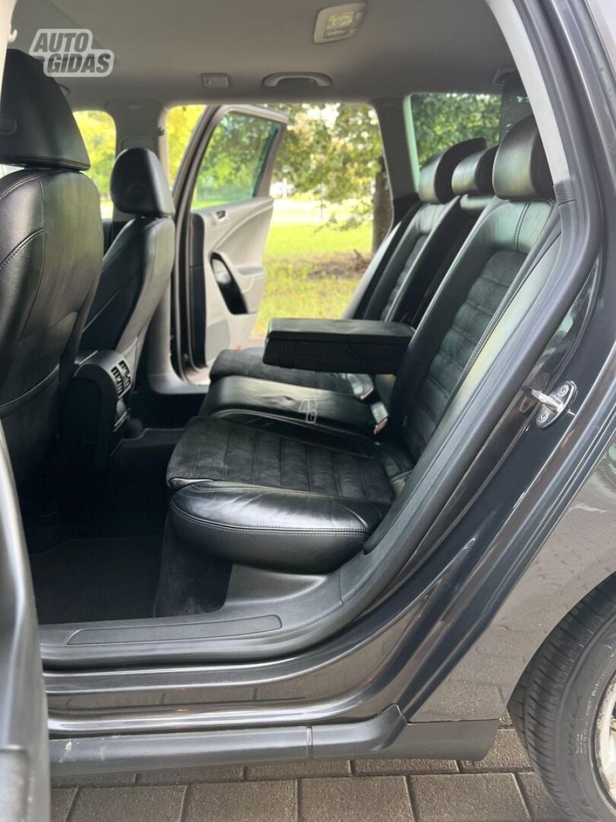 Brown Volkswagen Passat 2007 in Kaunas, with an engine capacity of 2.00 L and mileage of 297 thousand km for 2350 €, photo 32 on AUTOMOTO.COM.LV