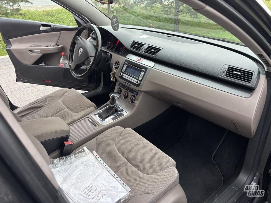 Brūns Volkswagen Passat 2007 Šilalė, ar dzinēja tilpumu 2.00 L un nobraukumu 358 tūkst. km par 2000 €, foto 10 vietnē AUTOMOTO.COM.LV