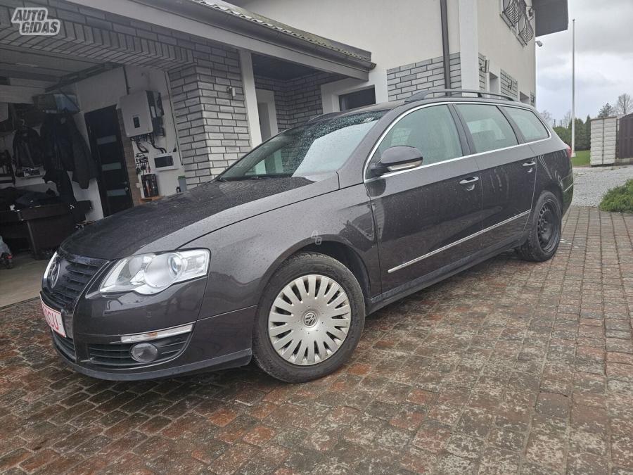 Brown Volkswagen Passat 2008 in Kaunas, with an engine capacity of 2.00 L and mileage of 257 thousand km for 2400 €, photo 8 on AUTOMOTO.COM.LV