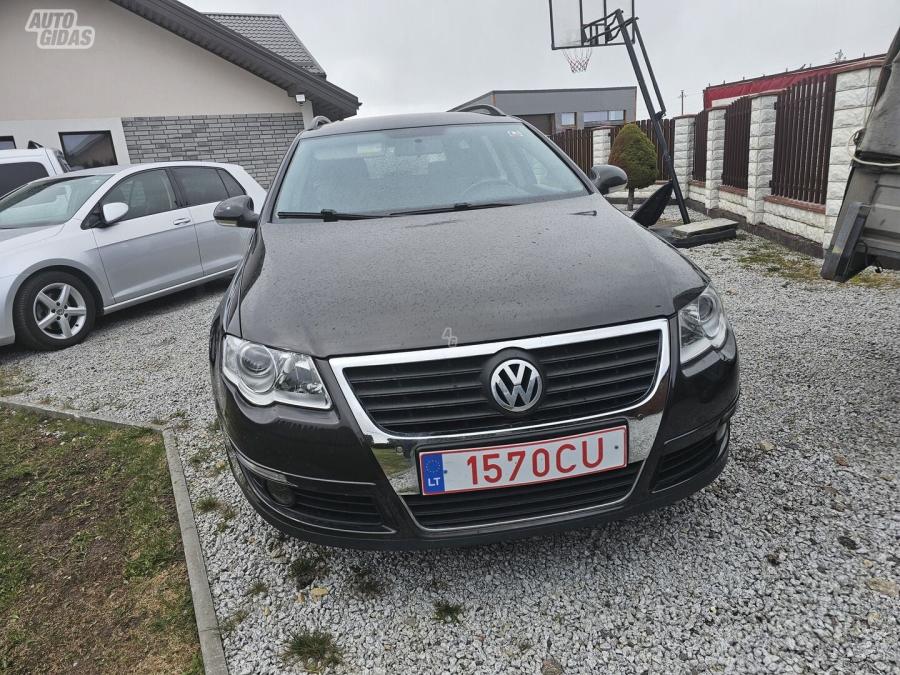 Brown Volkswagen Passat 2008 in Kaunas, with an engine capacity of 2.00 L and mileage of 257 thousand km for 2400 €, photo 18 on AUTOMOTO.COM.LV
