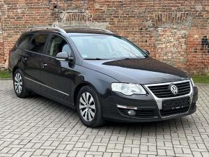 Brown Volkswagen Passat 2009 in Kedainiai, with an engine capacity of 1.97 L and mileage of 291 thousand km for 3399 €, photo  on AUTOMOTO.COM.LV