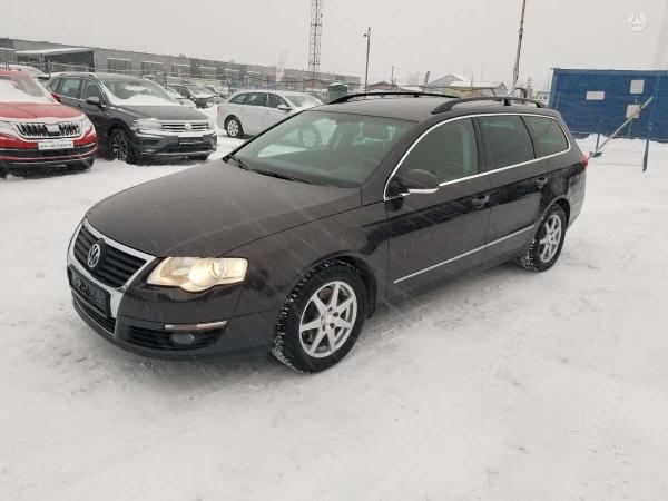 Brown Volkswagen Passat 2010 in Kaunas, with an engine capacity of 1.97 L and mileage of 368 thousand km for 2850 €, photo 2 on AUTOMOTO.COM.LV