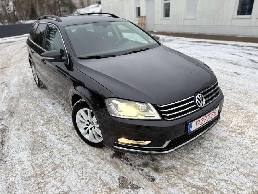 Brown Volkswagen Passat 2011 in Ukmerge, with an engine capacity of 1.60 L and mileage of 310 thousand km for 4500 €, photo 10 on AUTOMOTO.COM.LV