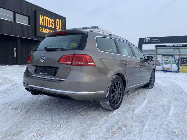 Brown Volkswagen Passat 2011 in Siauliai, with an engine capacity of 1.80 L and mileage of 282 thousand km for 3850 €, photo 5 on AUTOMOTO.COM.LV