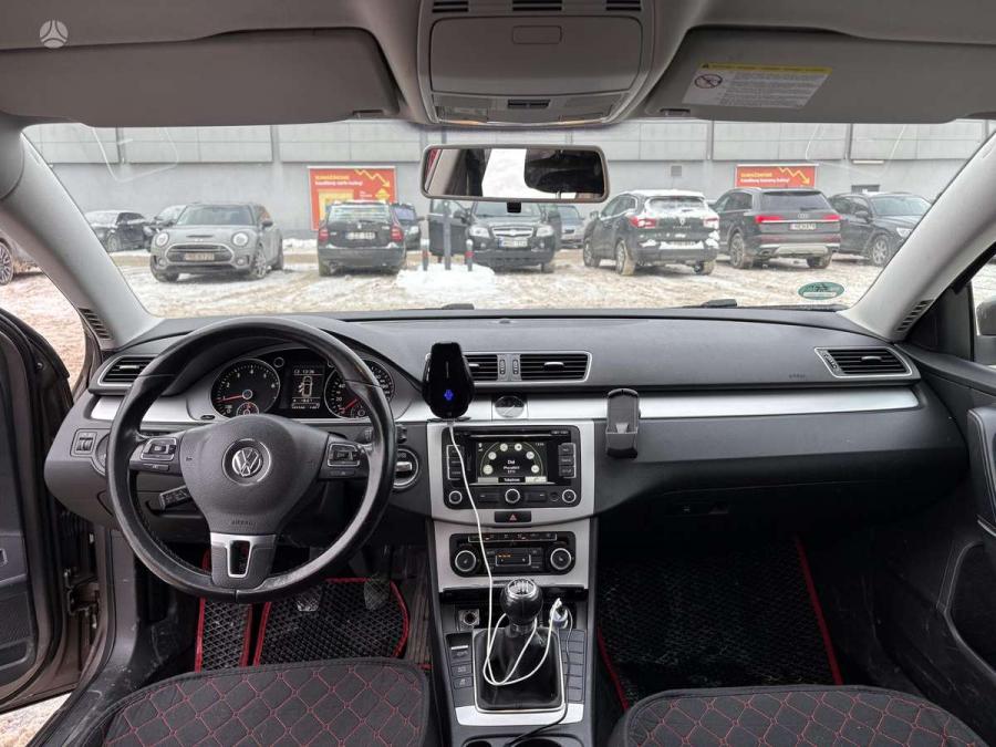 Brūns Volkswagen Passat 2011 Viļņa, ar dzinēja tilpumu 1.39 L un nobraukumu 243 tūkst. km par 4100 €, foto 12 vietnē AUTOMOTO.COM.LV