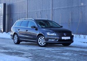 Brown Volkswagen Passat 2011 in Vilnius, with an engine capacity of 2.00 L and mileage of 300 thousand km for 4750 €, photo  on AUTOMOTO.COM.LV