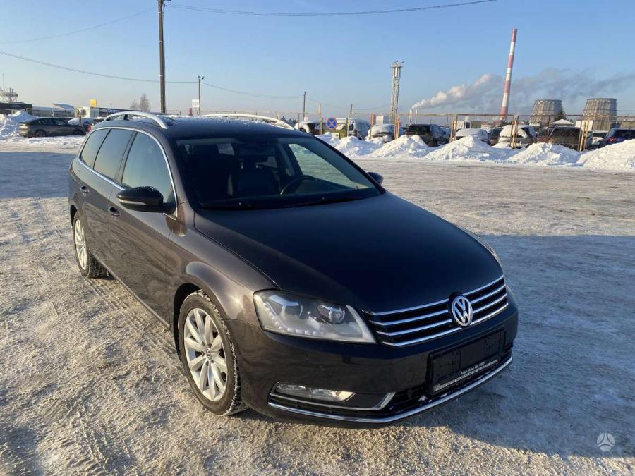 Brūns Volkswagen Passat 2011 Viļņa, ar dzinēja tilpumu 1.97 L un nobraukumu 264 tūkst. km par 5950 €, foto 2 vietnē AUTOMOTO.COM.LV