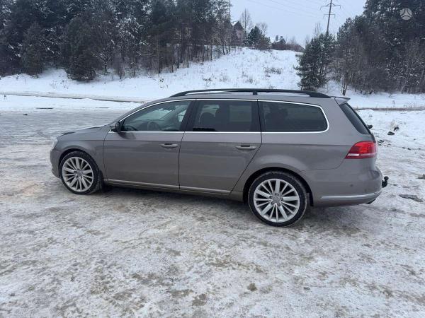 Brown Volkswagen Passat 2011 in Vilnius, with an engine capacity of 1.97 L and mileage of 490 thousand km for 3700 €, photo 9 on AUTOMOTO.COM.LV