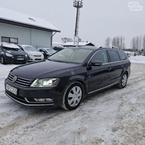 Brown Volkswagen Passat 2011 in Kaunas, with an engine capacity of 2.00 L and mileage of 194 thousand km for 4650 €, photo  on AUTOMOTO.COM.LV
