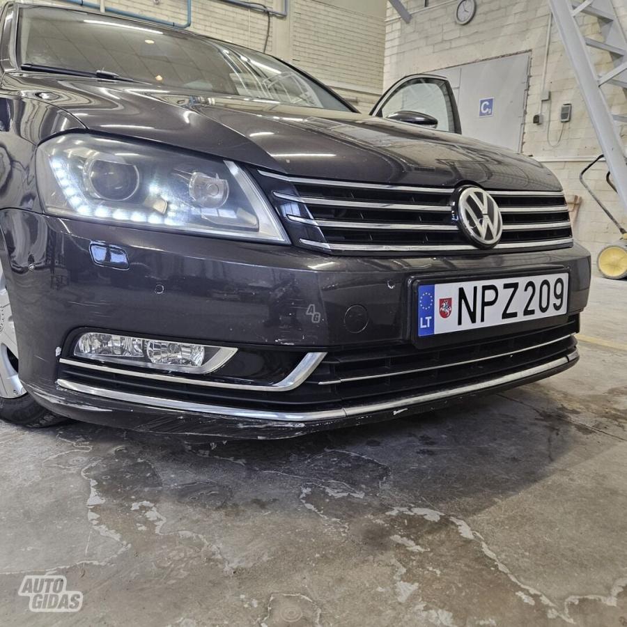 Brūns Volkswagen Passat 2011 Kauņa, ar dzinēja tilpumu 2.00 L un nobraukumu 194 tūkst. km par 4650 €, foto 20 vietnē AUTOMOTO.COM.LV
