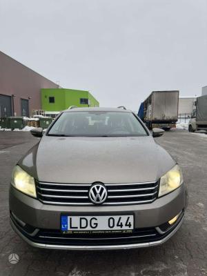 Brūns Volkswagen Passat 2011 Kauņa, ar dzinēja tilpumu 2.00 L un nobraukumu 308 tūkst. km par 4300 €, foto 2 vietnē AUTOMOTO.COM.LV