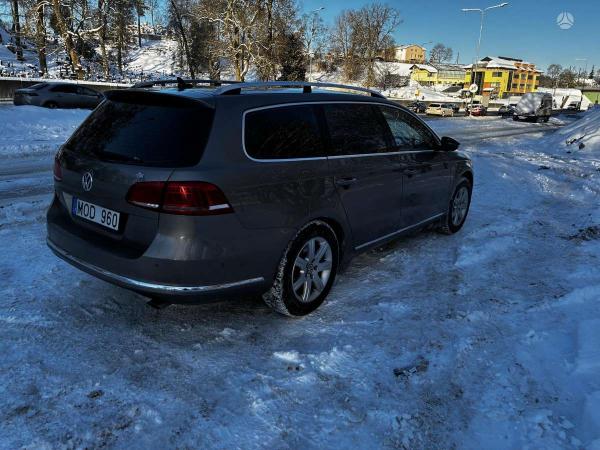 Brūns Volkswagen Passat 2011 Viļņa, ar dzinēja tilpumu 1.97 L un nobraukumu 179 tūkst. km par 7500 €, foto 5 vietnē AUTOMOTO.COM.LV