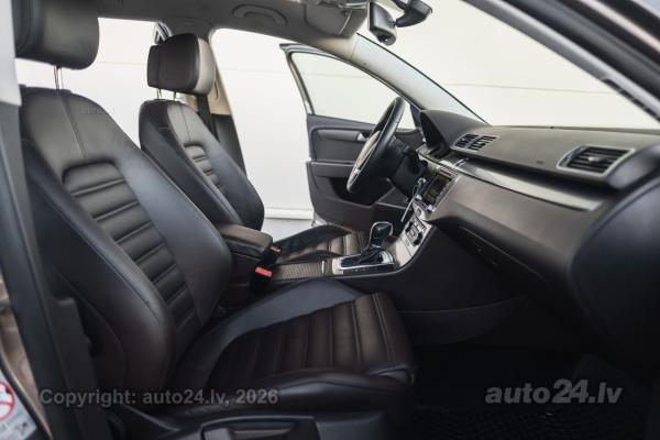 Brūns Volkswagen Passat 2011 Tallina, ar dzinēja tilpumu 1.40 L un nobraukumu 228 tūkst. km par 6199 €, foto 10 vietnē AUTOMOTO.COM.LV