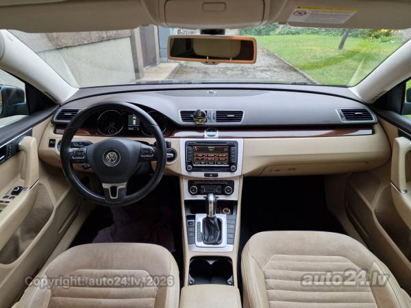 Brown Volkswagen Passat 2011 in Tallinn, with an engine capacity of 2.00 L and mileage of 201 thousand km for 6990 €, photo 3 on AUTOMOTO.COM.LV