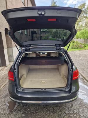 Brown Volkswagen Passat 2011 in Tallinn, with an engine capacity of 2.00 L and mileage of 201 thousand km for 6990 €, photo 15 on AUTOMOTO.COM.LV