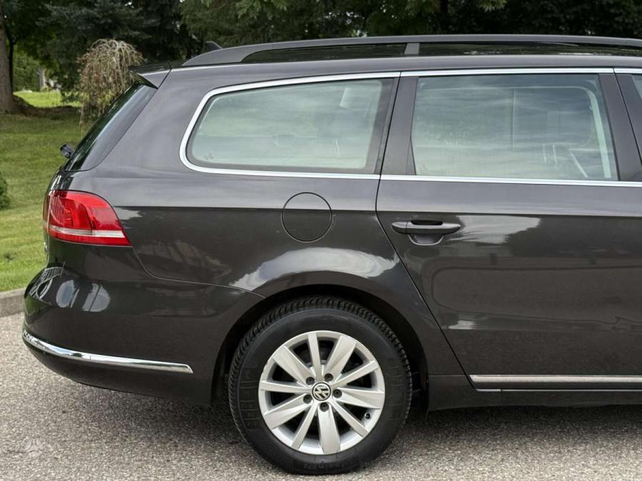 Brūns Volkswagen Passat 2011 Raseiniai, ar dzinēja tilpumu 1.97 L un nobraukumu 263 tūkst. km par 4990 €, foto 6 vietnē AUTOMOTO.COM.LV