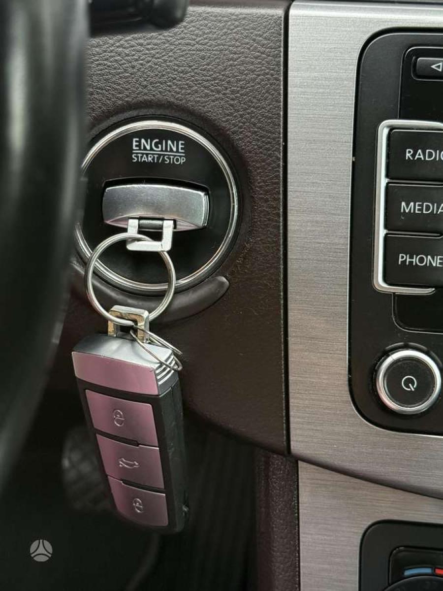 Brūns Volkswagen Passat 2011 Raseiniai, ar dzinēja tilpumu 1.97 L un nobraukumu 263 tūkst. km par 4990 €, foto 26 vietnē AUTOMOTO.COM.LV