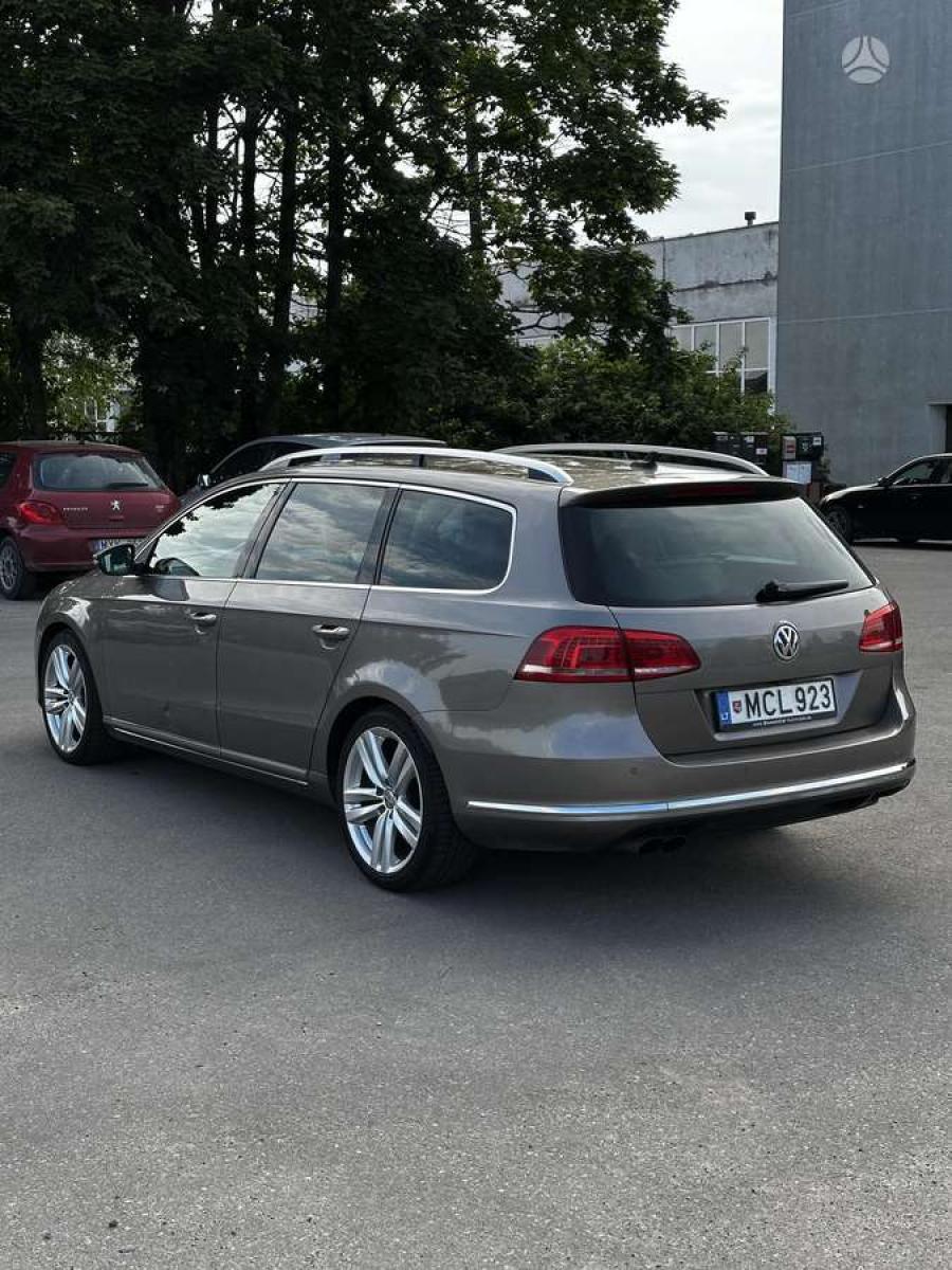 Brūns Volkswagen Passat 2011 Kauņa, ar dzinēja tilpumu 1.97 L un nobraukumu 285 tūkst. km par 5700 €, foto 5 vietnē AUTOMOTO.COM.LV