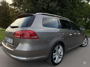 Brown Volkswagen Passat 2011 in Kaunas, with an engine capacity of 1.97 L and mileage of 285 thousand km for 5500 €, photo 5 on AUTOMOTO.COM.LV