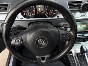 Brown Volkswagen Passat 2011 in Kaunas, with an engine capacity of 1.97 L and mileage of 285 thousand km for 5500 €, photo 13 on AUTOMOTO.COM.LV
