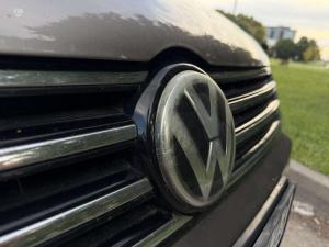 Brown Volkswagen Passat 2011 in Kaunas, with an engine capacity of 1.97 L and mileage of 285 thousand km for 5500 €, photo 15 on AUTOMOTO.COM.LV