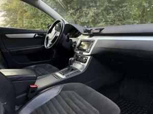 Brown Volkswagen Passat 2011 in Kaunas, with an engine capacity of 1.97 L and mileage of 285 thousand km for 5500 €, photo 16 on AUTOMOTO.COM.LV