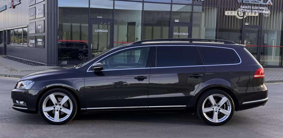 Brown Volkswagen Passat 2011 in Siauliai, with an engine capacity of 1.97 L and mileage of 297 thousand km for 5200 €, photo 6 on AUTOMOTO.COM.LV