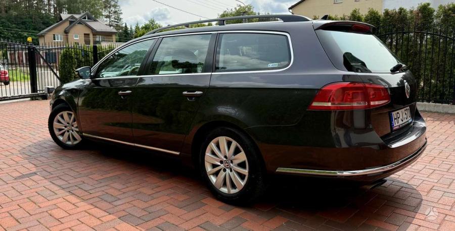 Brown Volkswagen Passat 2011 in Vilnius, with an engine capacity of 1.97 L and mileage of 500 thousand km for 3750 €, photo 5 on AUTOMOTO.COM.LV