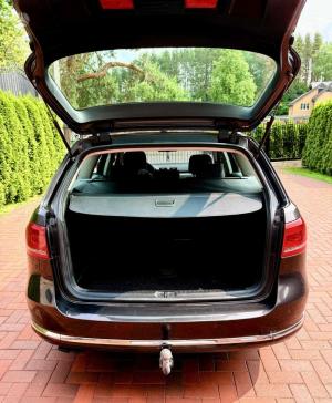 Brown Volkswagen Passat 2011 in Vilnius, with an engine capacity of 1.97 L and mileage of 500 thousand km for 3750 €, photo 6 on AUTOMOTO.COM.LV