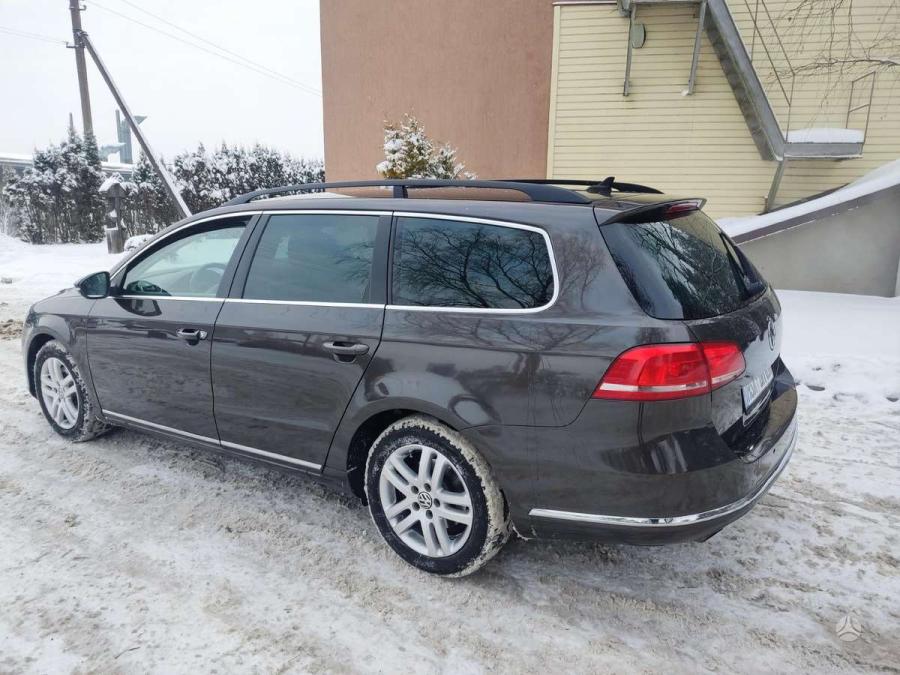 Brūns Volkswagen Passat 2012 Utena, ar dzinēja tilpumu 1.97 L un nobraukumu 290 tūkst. km par 4950 €, foto 22 vietnē AUTOMOTO.COM.LV