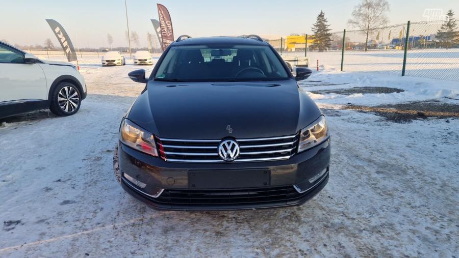 Brūns Volkswagen Passat 2012 Marijampole, ar dzinēja tilpumu 1.40 L un nobraukumu 156 tūkst. km par 5290 €, foto 3 vietnē AUTOMOTO.COM.LV