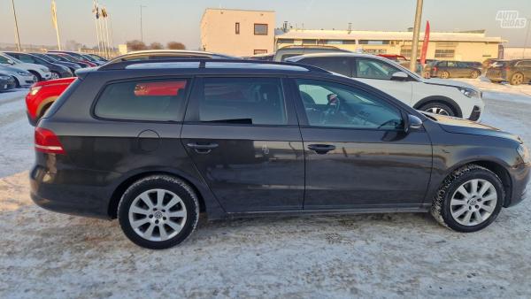 Brown Volkswagen Passat 2012 in Marijampole, with an engine capacity of 1.40 L and mileage of 156 thousand km for 5290 €, photo 5 on AUTOMOTO.COM.LV