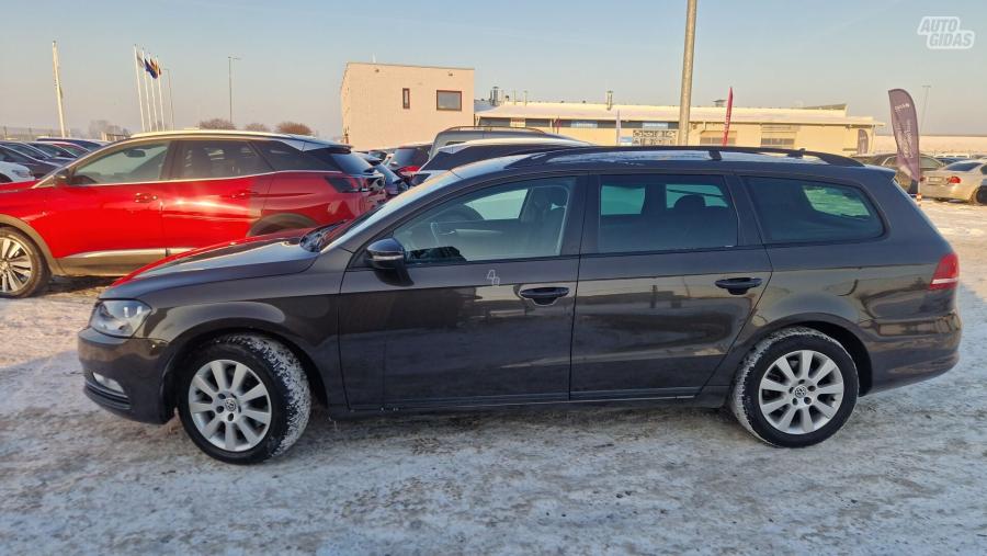 Brūns Volkswagen Passat 2012 Marijampole, ar dzinēja tilpumu 1.40 L un nobraukumu 156 tūkst. km par 5290 €, foto 9 vietnē AUTOMOTO.COM.LV