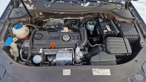 Brūns Volkswagen Passat 2012 Marijampole, ar dzinēja tilpumu 1.40 L un nobraukumu 156 tūkst. km par 5290 €, foto 23 vietnē AUTOMOTO.COM.LV