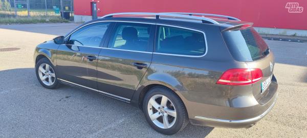 Brūns Volkswagen Passat 2012 Viļņa, ar dzinēja tilpumu 2.00 L un nobraukumu 244 tūkst. km par 3350 €, foto 2 vietnē AUTOMOTO.COM.LV
