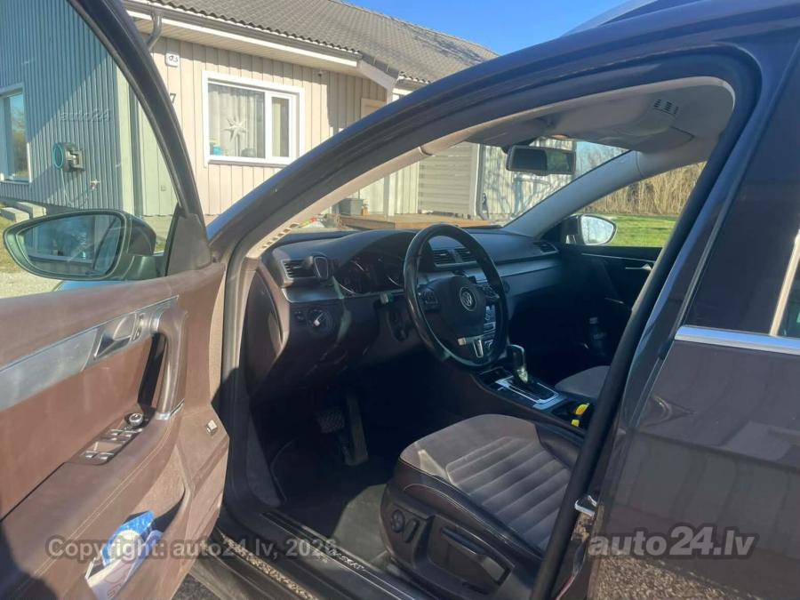 Brown Volkswagen Passat 2012 in Tallinn, with an engine capacity of 2.00 L and mileage of 0 thousand km for 5400 €, photo 9 on AUTOMOTO.COM.LV