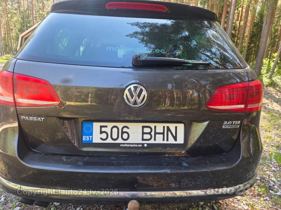 Brūns Volkswagen Passat 2012 Tallina, ar dzinēja tilpumu 2.00 L un nobraukumu 266 tūkst. km par 4500 €, foto 6 vietnē AUTOMOTO.COM.LV