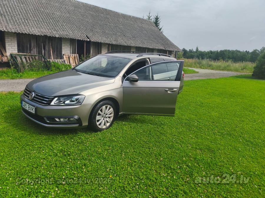 Brown Volkswagen Passat 2012 in Tallinn, with an engine capacity of 2.00 L and mileage of 312 thousand km for 4500 €, photo 6 on AUTOMOTO.COM.LV